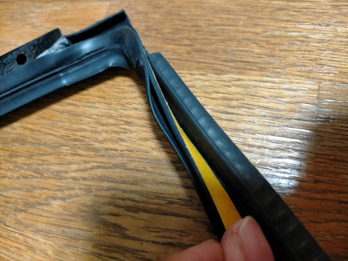 Yahoo!オークション - 10ソアラ 新品サンルーフウェザーストリップ GZ1...