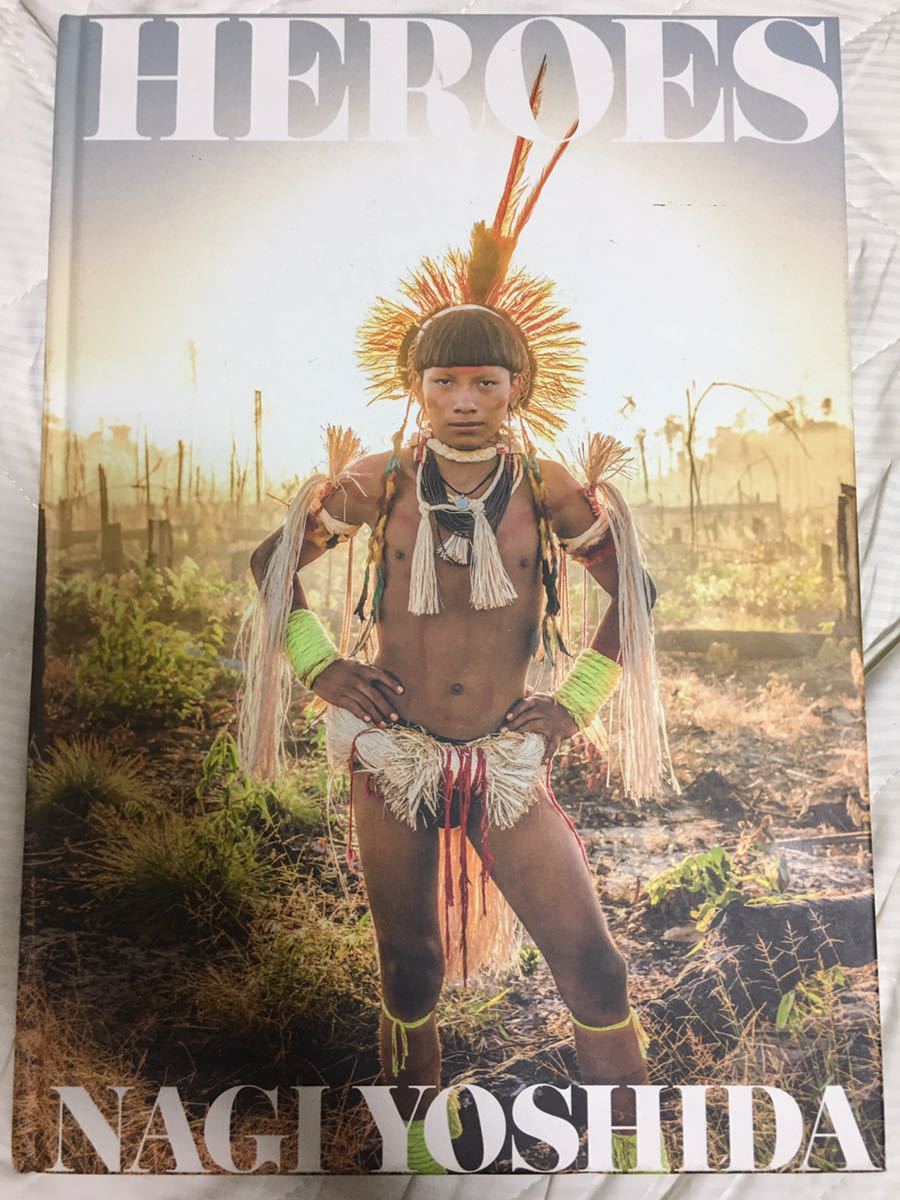 ヨシダナギ 初回限定版 HEROES 直筆サイン入り 写真集 クレイジージャーニー(アート写真)｜売買されたオークション情報、yahooの商品情報をアーカイブ公開 - オークファン ...