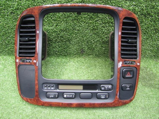 Yahoo オークション ランドクルーザー Uzj100w オーディオパネル 554