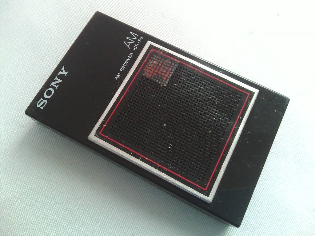Yahoo!オークション - SONY ソニー ICR-S9 AMラジオ ポケットラジオ 日...