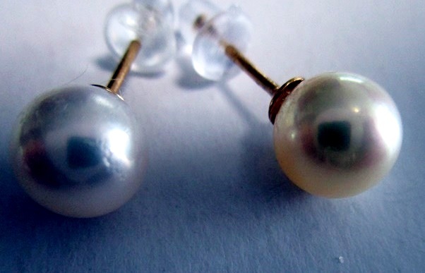 Yahoo!オークション - 【 M 】14kgf あこや真珠ピアス 7.2㎜