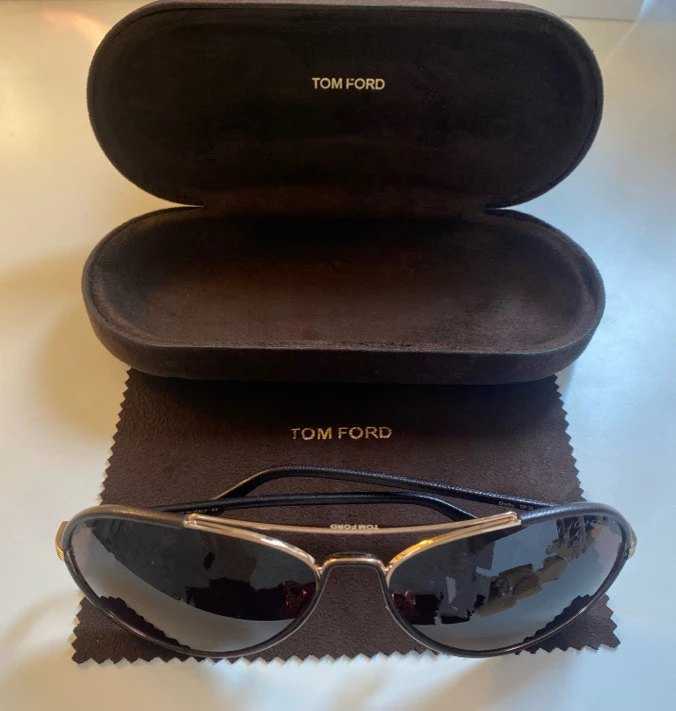 Yahoo!オークション - TOMFORD ティアドロップ サングラス