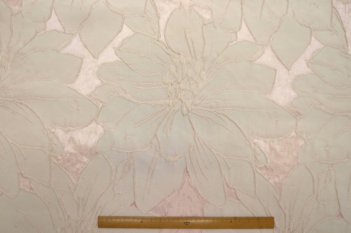 Yahoo!オークション - a759・綿混・ピンク系4m・大花柄・張有・光沢有...