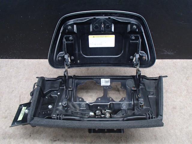 リーフ ZAA-AZE0 チャージポートリッド K23 65701-3NK4B(外装)｜売買されたオークション情報、yahooの商品情報をアーカイブ公開 - オークファン（aucfan.com）