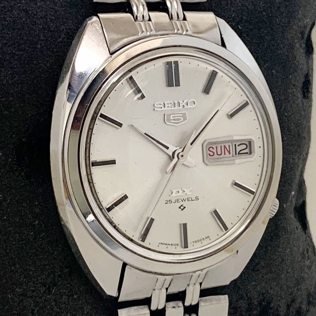 SEIKO 5 DX セイコー ファイブ デラックス/自動巻/25石/デイデイト/6106-7000/純正ブレス(セイコー)｜売買されたオークション情報、yahooの商品情報をアーカイブ公開 ...