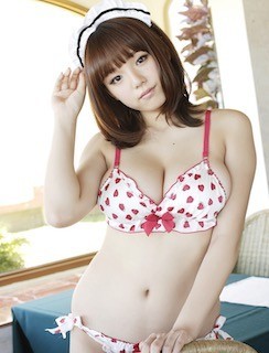 Yahoo!オークション - 篠崎愛 A4サイズ写真8603