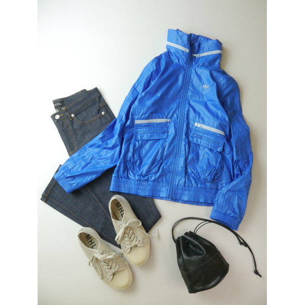 adidas アディダス 春はアクティブに パッと目を引く 差し色 フーディー ジャケット M 33K+1821(ジャケット、上着)｜売買されたオークション情報、yahooの商品情報を ...