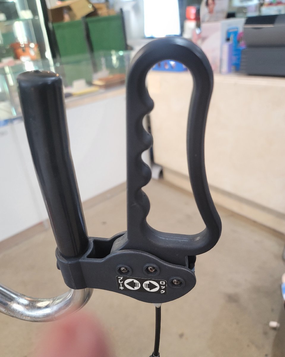 OG 片手操作式歩行器 介護 歩行補助 ワンハンドウォーカー 歩いて元気 株式会社ウェルファン K2302-024(健康用品、健康器具)｜売買されたオークション情報、yahooの商品情報を ...