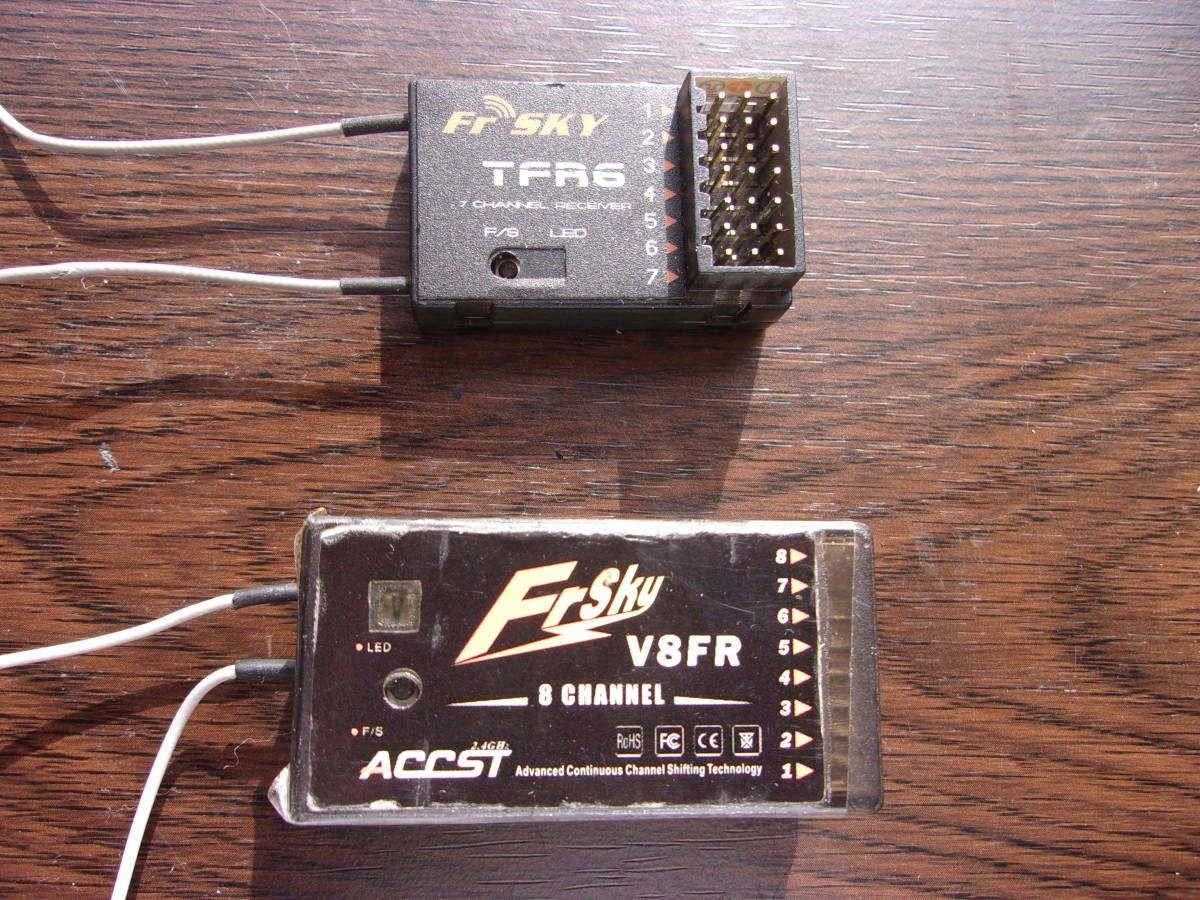 Yahoo!オークション - フタバ FASST互換 Frsky TFR6美品 V8FR中古 計...
