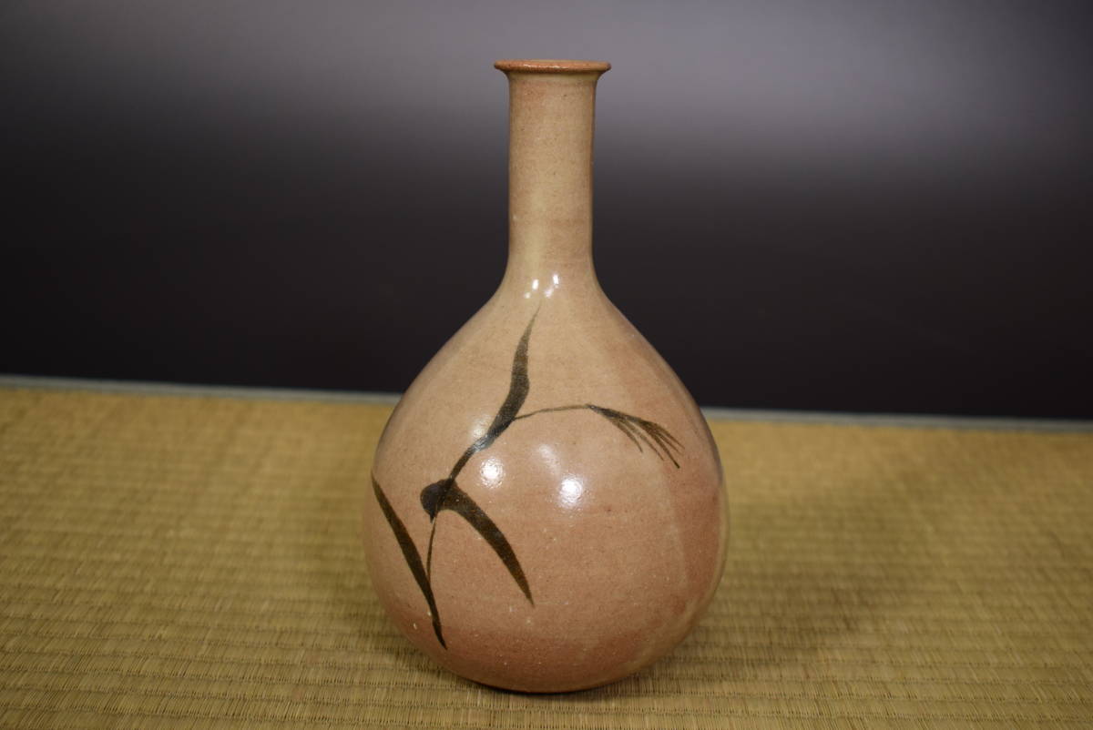 Yahoo!オークション - 【和】(5741) 作家物 絵唐津徳利 花生 花瓶 在銘有