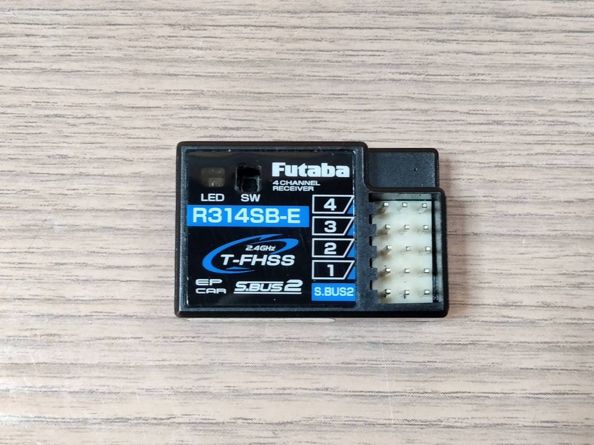 Yahoo!オークション - 作動OK フタバ R314SB-E 2.4G T-FHSS 3PV 4PM 7P...