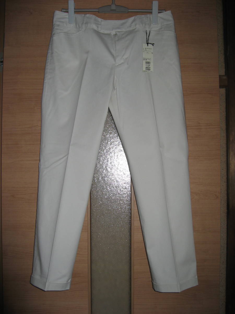 Yahoo!オークション - INED[L]イネド 美脚テーパードパンツ・エクリュ ...