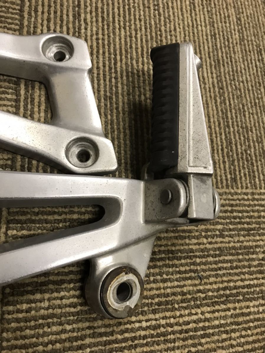 Yahoo!オークション - XJR1300 タンデムステップ 左右 5EA ヤマハ 純正...