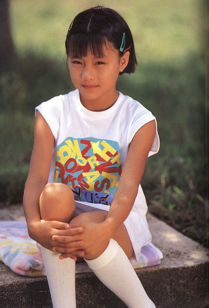 Yahoo!オークション - 限定品 絶版 懐かしいのアイドル写真集 48 セット