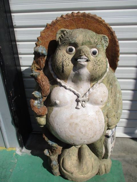 Yahoo!オークション - C491/大型 68cm 狸 たぬき 置物 招福開運 縁起物...