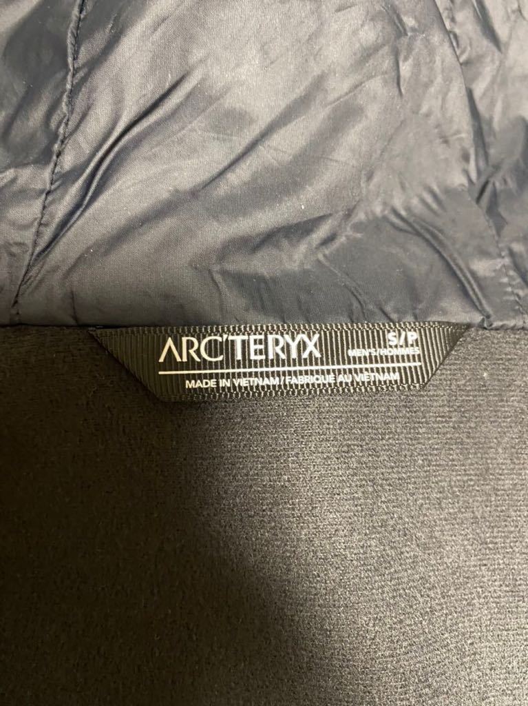 人気の旧モデル ARC''TERYX Solano Hoody Navy アークテリクス 人気の旧モデル ARC''TERYX Solano Hoody Navy アークテリクス