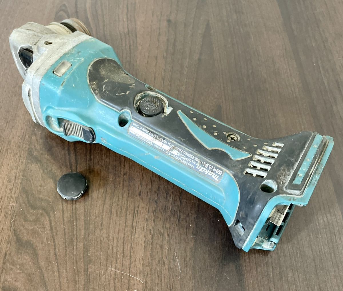 Yahoo!オークション - 「ジャンク」makita マキタGA402D 18V 100mm 充...