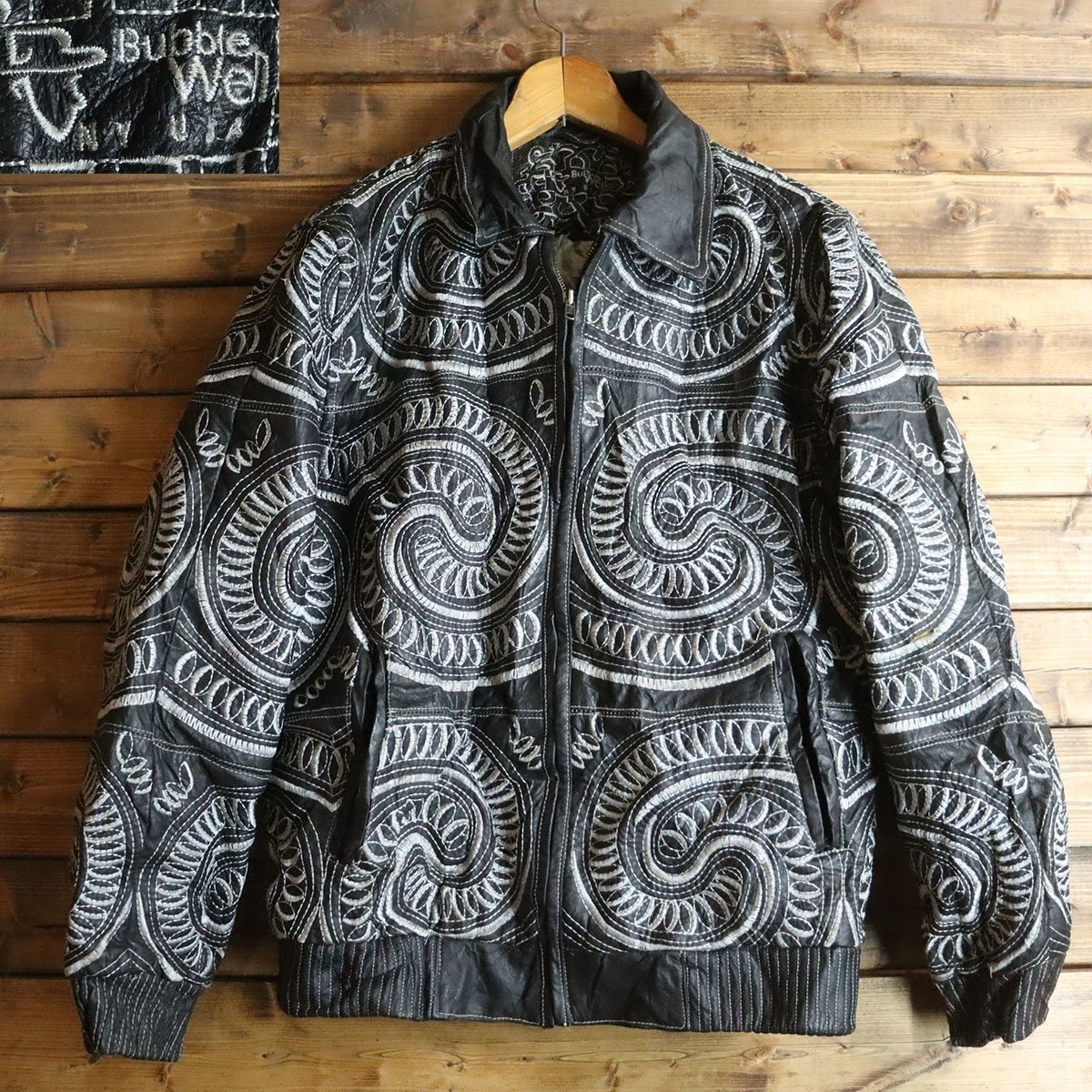 Yahoo!オークション - I6S/T3.7-5 Bubble Well 総刺繍デザイン 本革 レ...