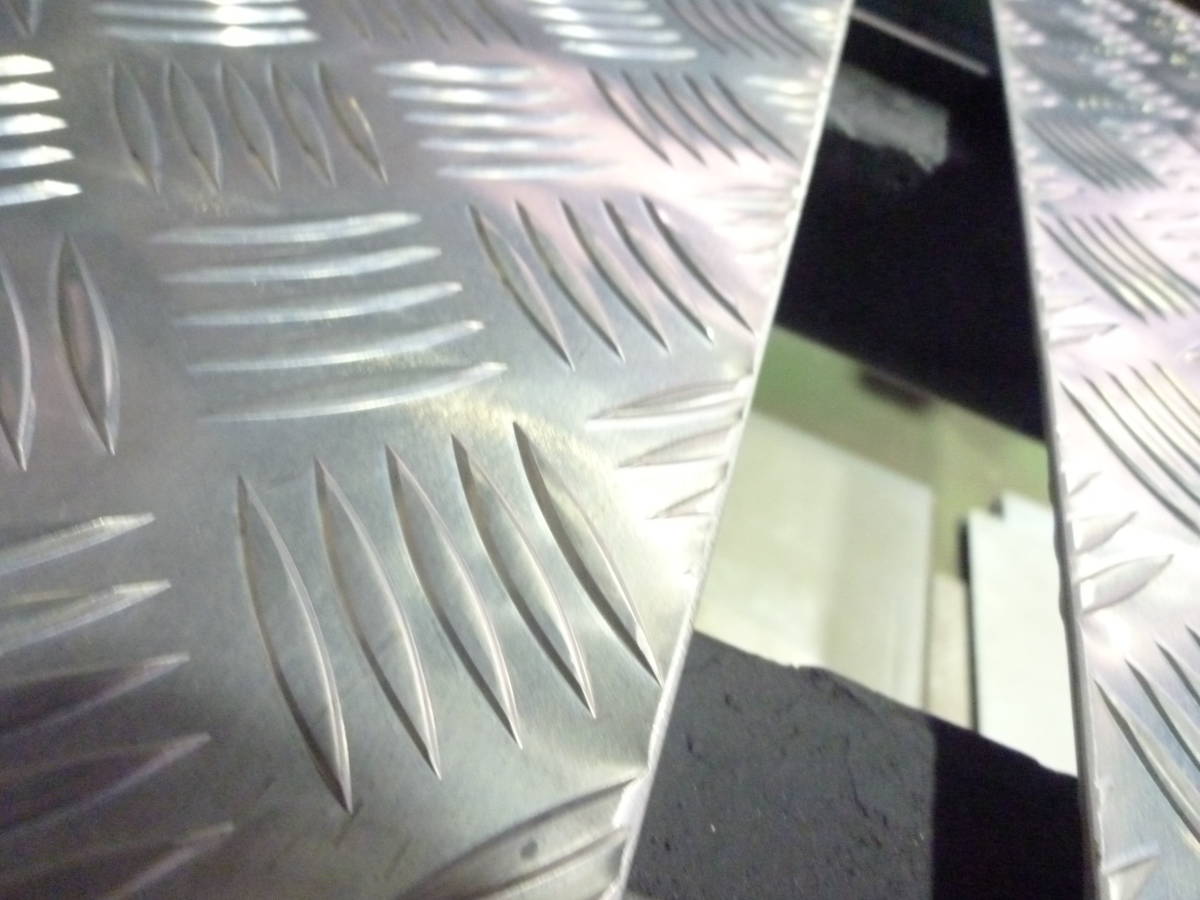 Yahoo!オークション - N59 アルミ縞板 t2.5mm×800mm×410mm 3枚セット...