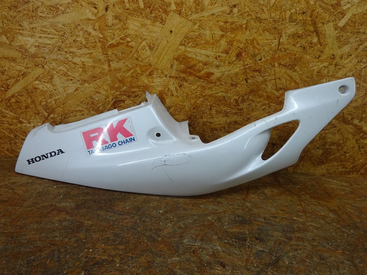 日本代購代標第一品牌【樂淘letao】－[Z] ホンダ CBR250RR MC22 純正 シートカウル 右 白 ☆ 2302