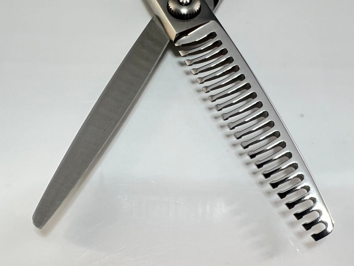 セニングシザー JOEWELL GXG-20 すきバサミ 理容師 美容師(理美容店用品)｜売買されたオークション情報、yahooの商品情報をアーカイブ公開 - オークファン（aucfan.com）