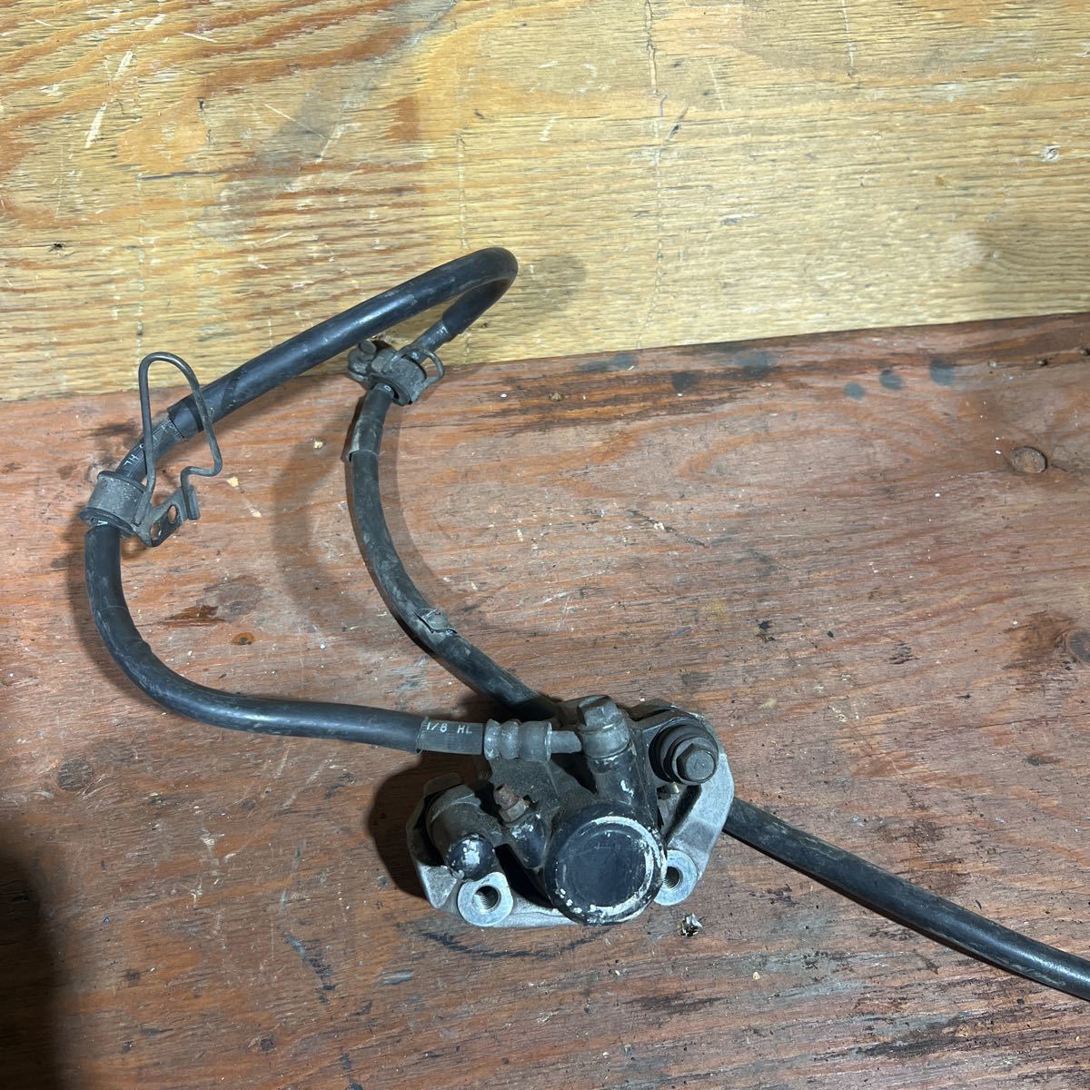 Yahoo!オークション - フロントブレーキ キャリパー セロー 4JG