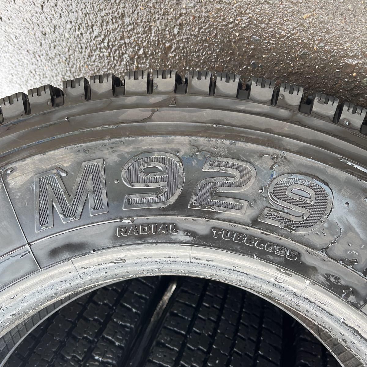 Yahoo!オークション - 9R19.5 TOYO 激安美品 6本セット 58000円