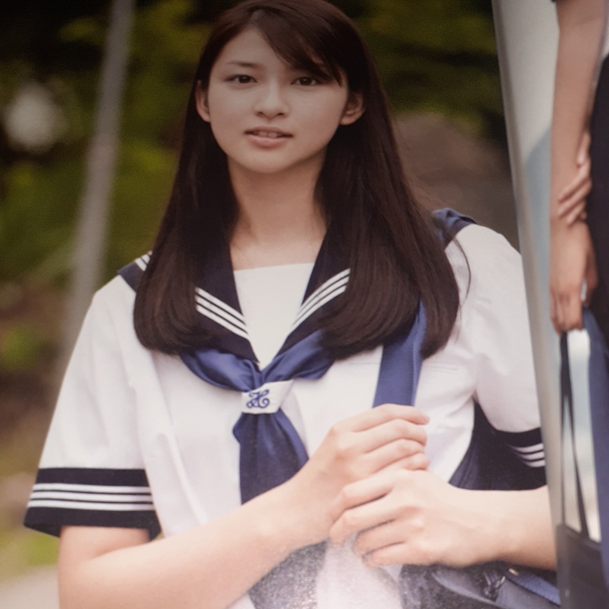 Yahoo!オークション - 風の中の少女 武井咲写真集 EMI TAKEI ...