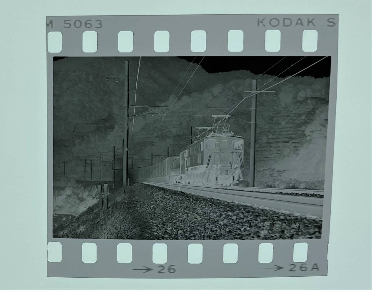 Yahoo!オークション - 35ミ白黒ネガ10枚 EF15・EF81・EF...