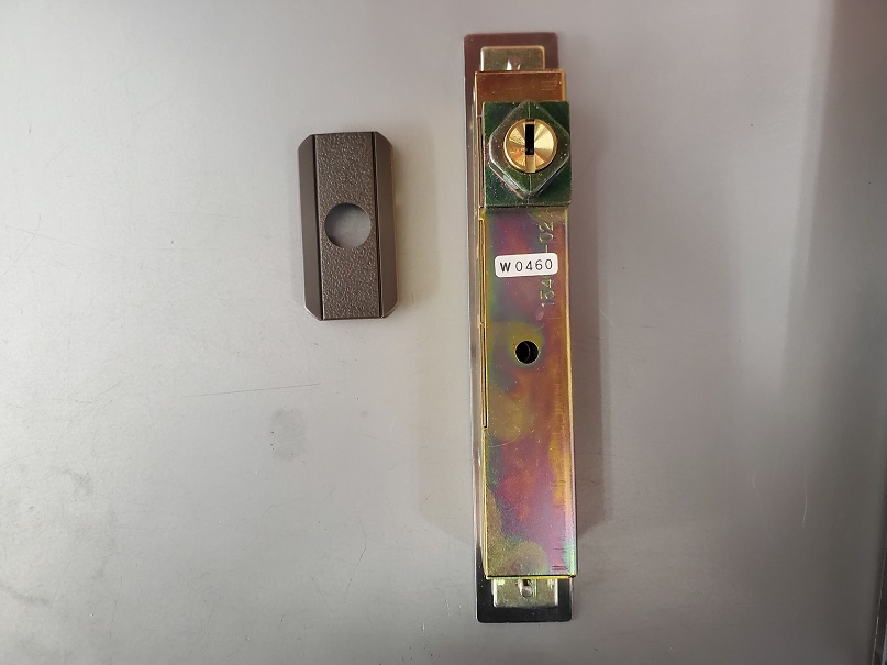 Yahoo!オークション - YKK 玄関引戸錠 HH-J-0747 戸先・召し合わせ 外...