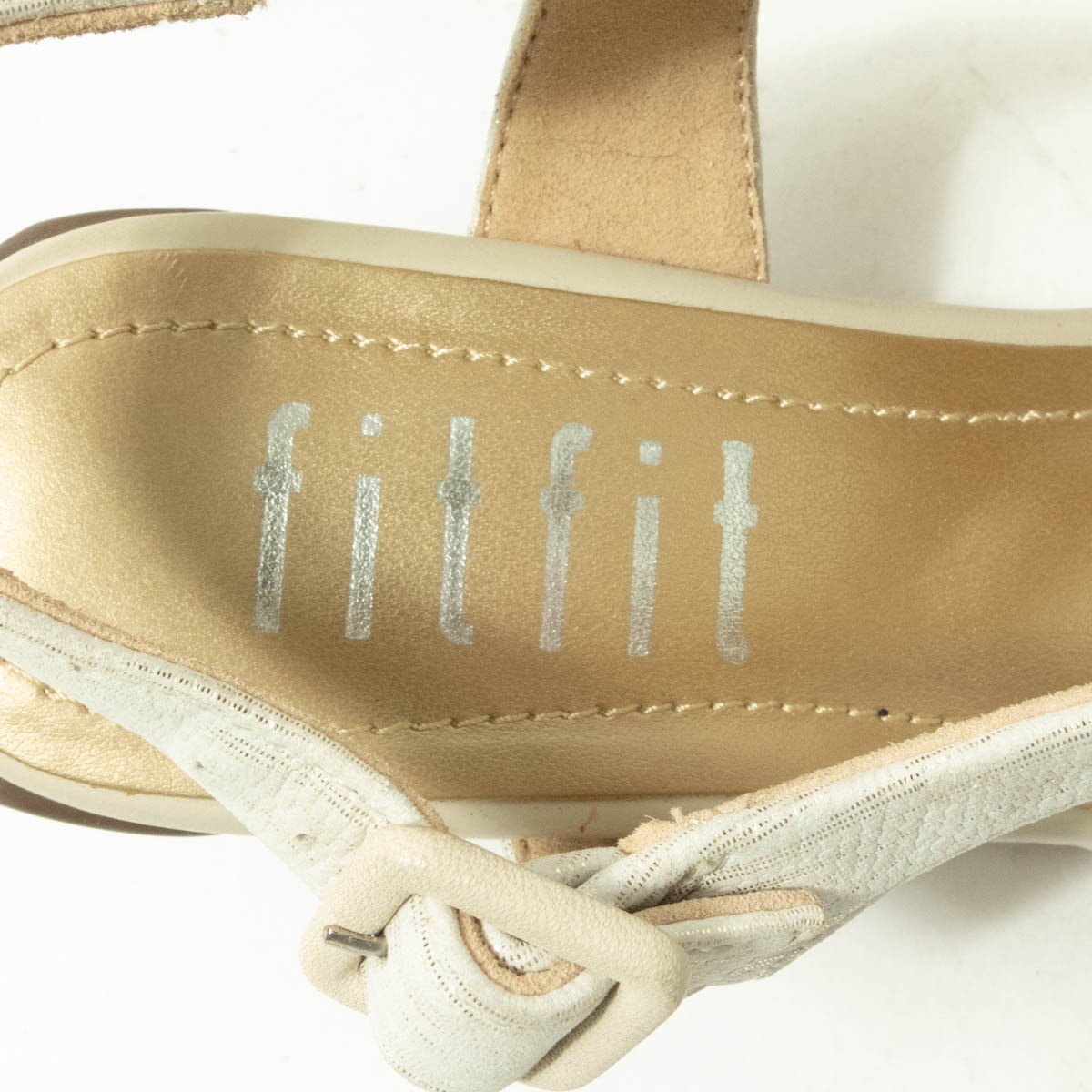 Yahoo!オークション - fitfit フィットフィット ストラップサンダル ベ...