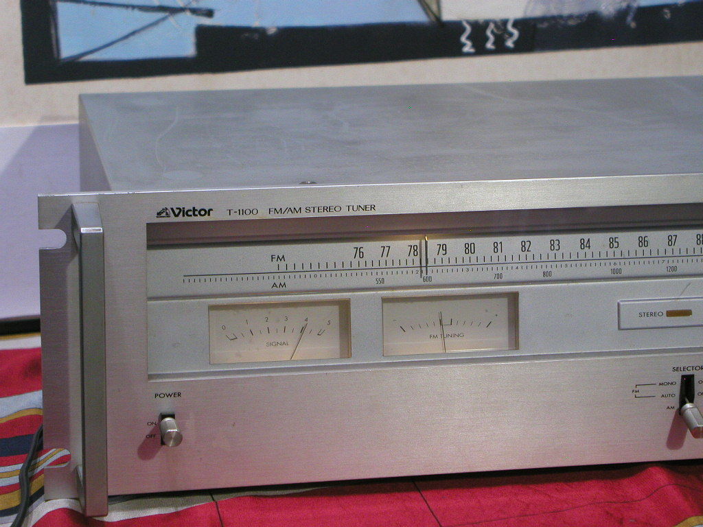 ☆◇Victor☆ビクター T-1100 FM/AM ステレオチューナー 、当時 ☆◇Victor☆ビクター T-1100 FM/AM ステレオチューナー 、当時