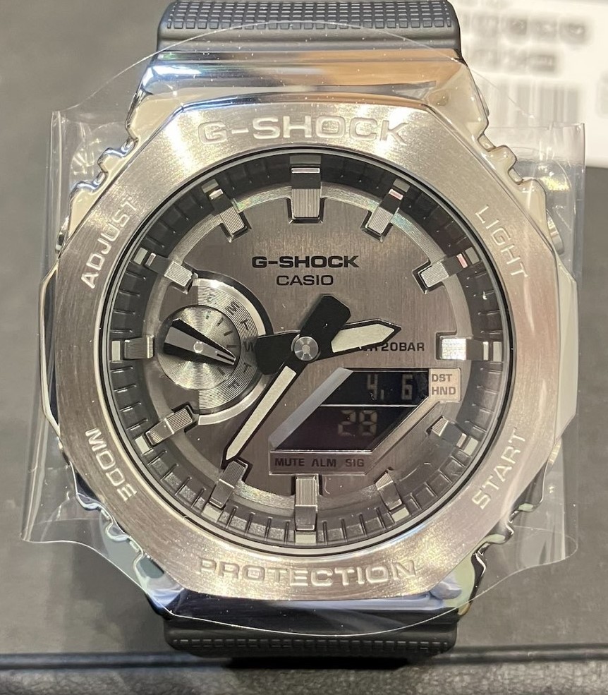 #7310 半額以下 G-SHOCK ジーショック 5611 JA/GM-2100-1AJF 定価26400円(その他)｜売買されたオークション情報、yahooの商品情報をアーカイブ公開 ...