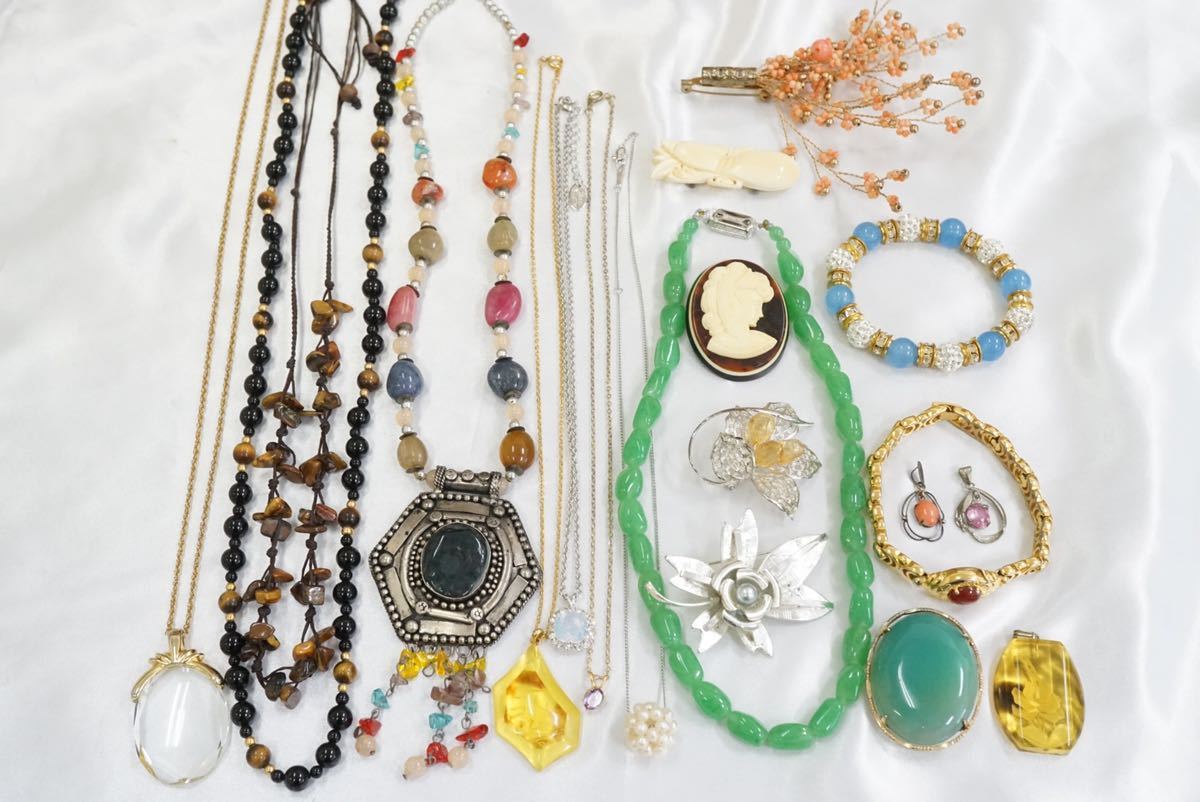 Yahoo!オークション - C315 ジャンク品 本珊瑚 本真珠 天然石など ヴィ...