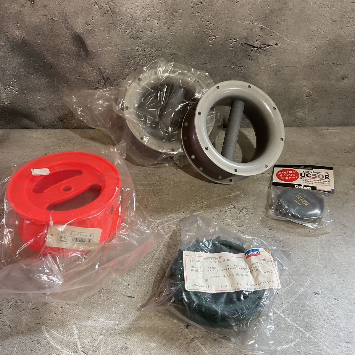 Yahoo!オークション - G08/新品 未使用 釣具 Daiwa カップリール 丸型...