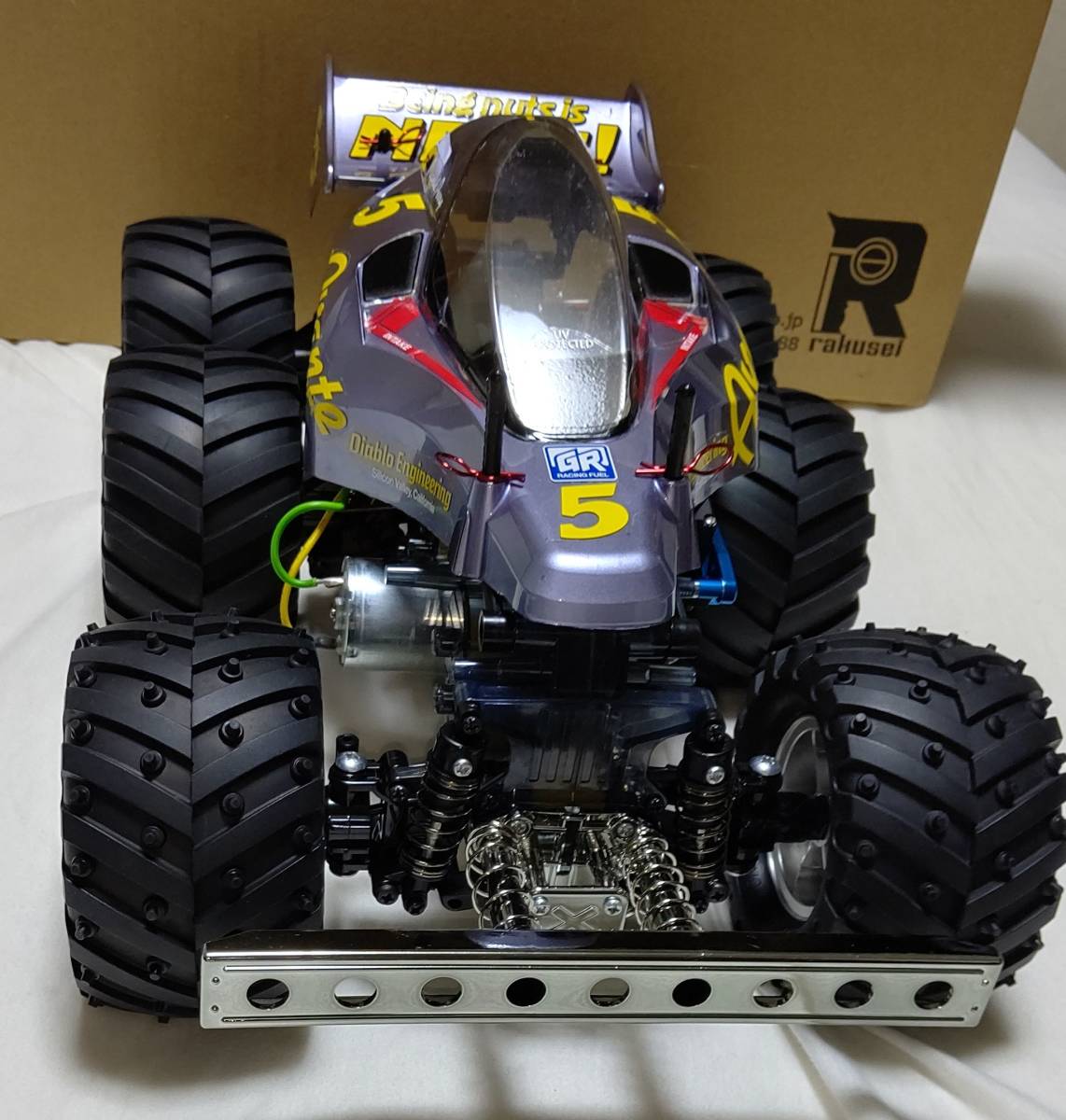 代購代標第一品牌－樂淘letao－G6-01 ボディ コミカルアバンテ クイックラン 1060 アンプ付き 送料無料 G601 シャーシ 未走行品 クリヤーグレイパーツ