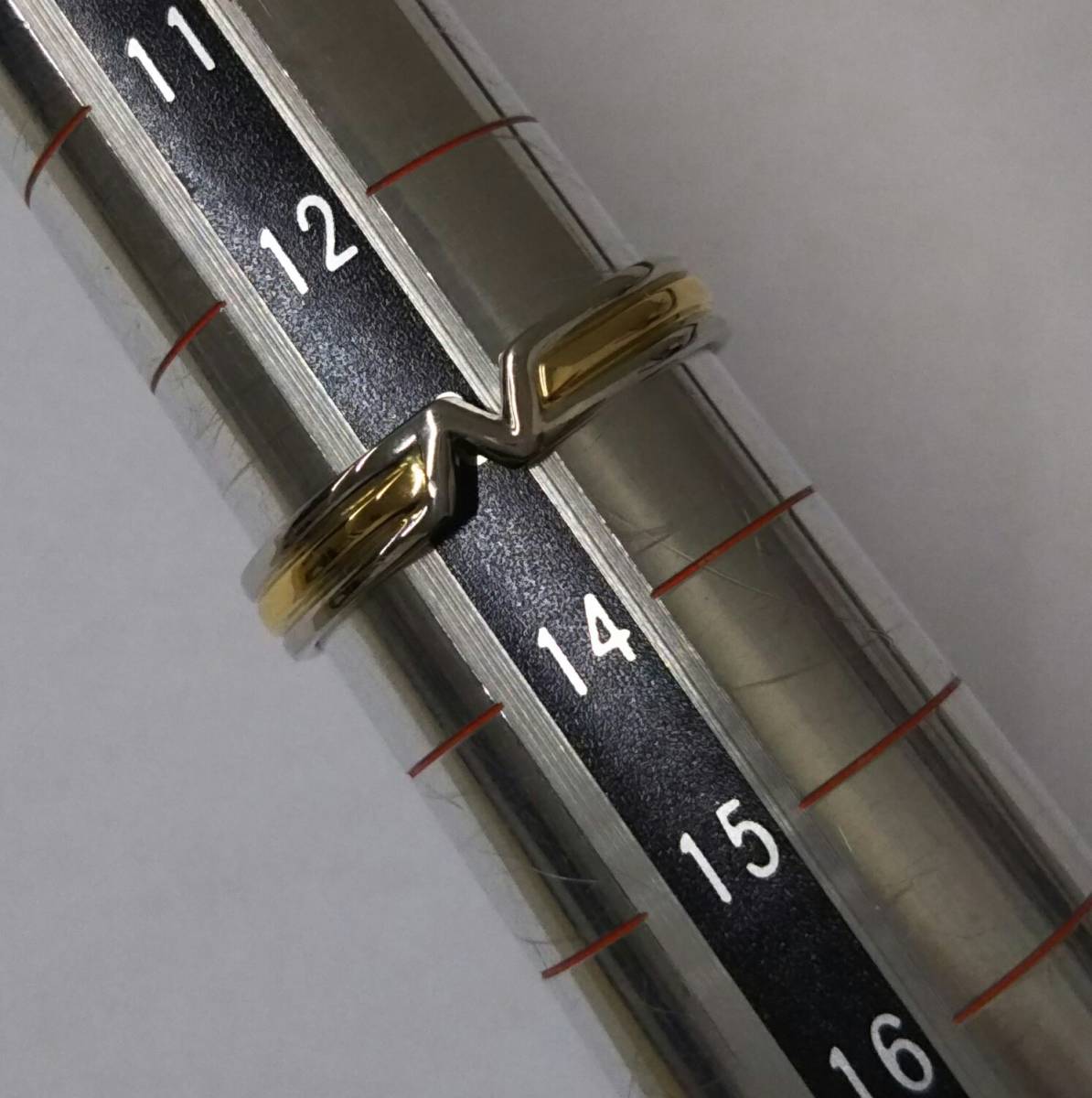 Yahoo!オークション - 【クリーニング済】Pt900 K18 総重量約3.8g 約13...