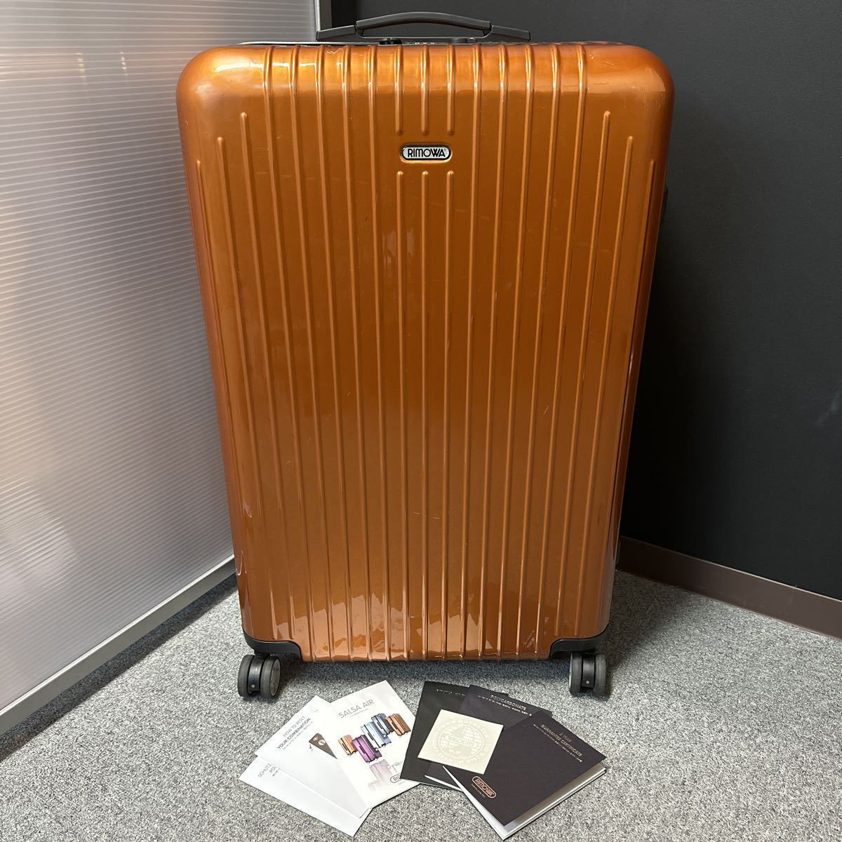 Yahoo!オークション - 美品 リモワ RIMOWA サルサエアー 84L 4輪 旅行...