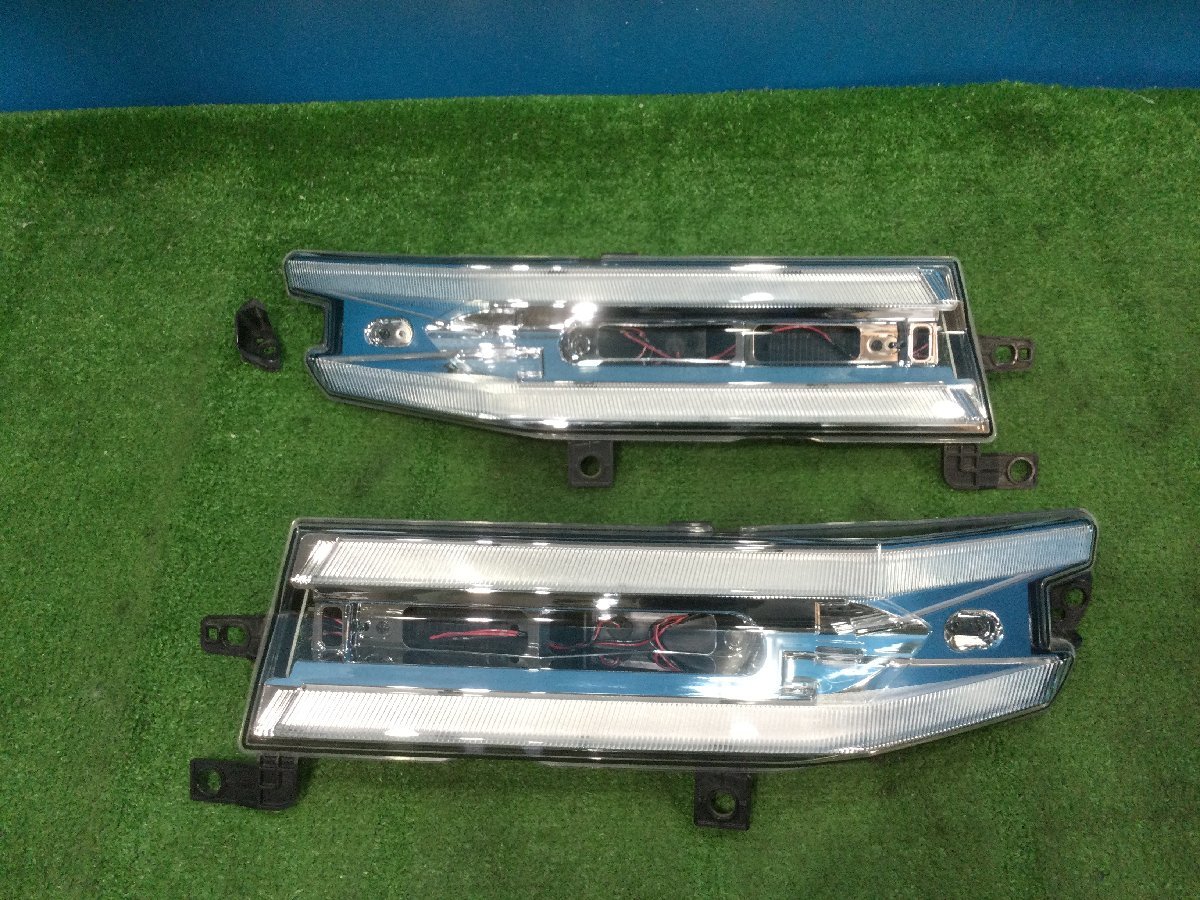 [ including in a package un- possible ] Stepwagon Spada RK5 front grille illumination 71160-SZW ...