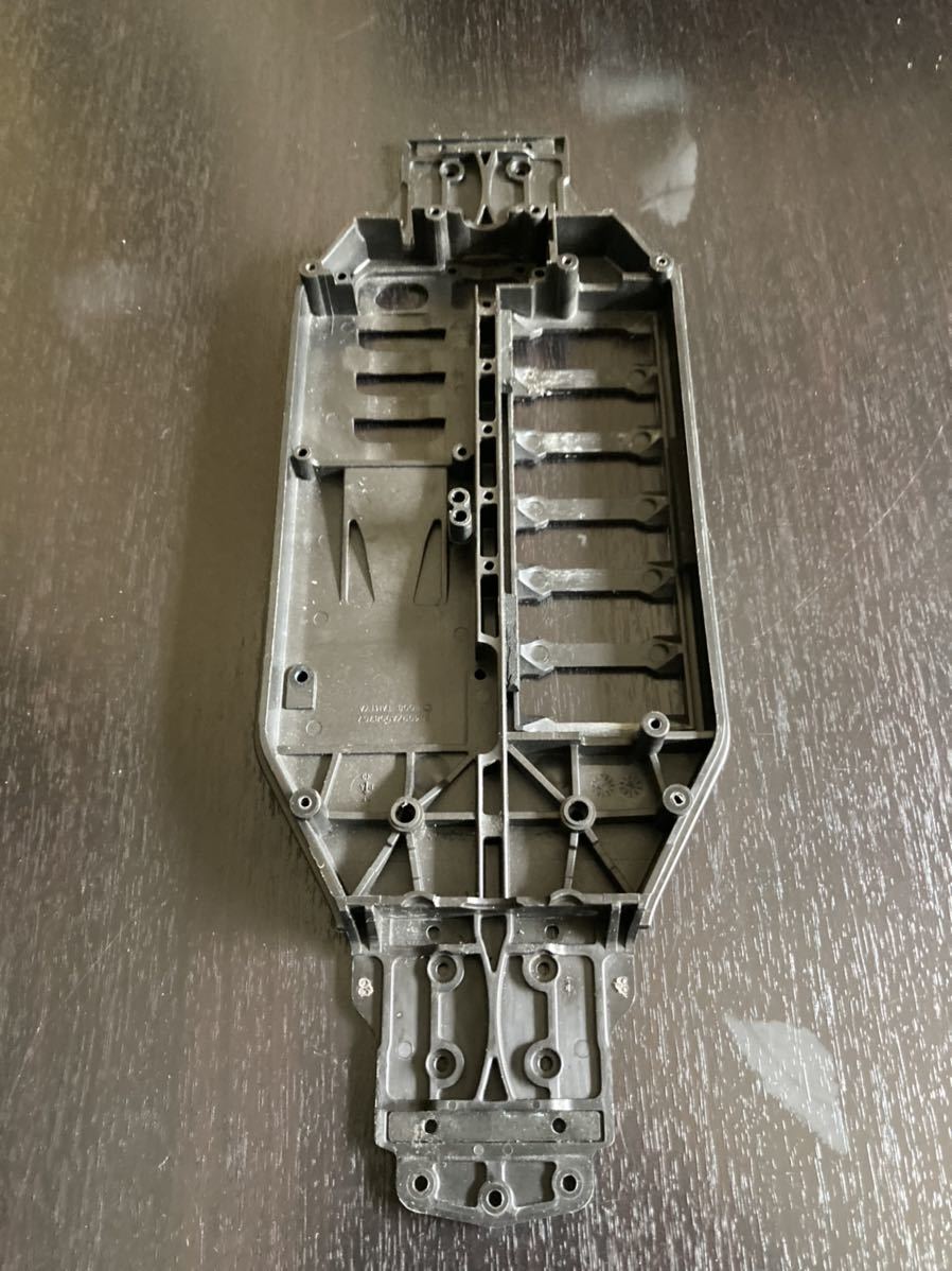 Yahoo!オークション - タミヤ TB03 シャーシ