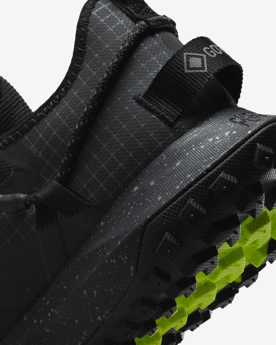 NIKE ナイキ ACG マウンテン フライ LOW ゴアテックス SE 防水 NIKE ナイキ ACG マウンテン フライ LOW ゴアテックス SE 防水