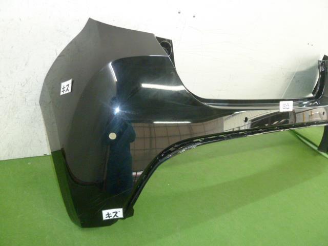 Yahoo!オークション - ヤリス 5BA-KSP210 リアバンパー 52159-K0901-C0...