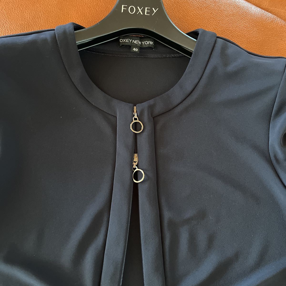 Yahoo!オークション - 美品 FOXEY フォクシー ダブルジップカーディガ...