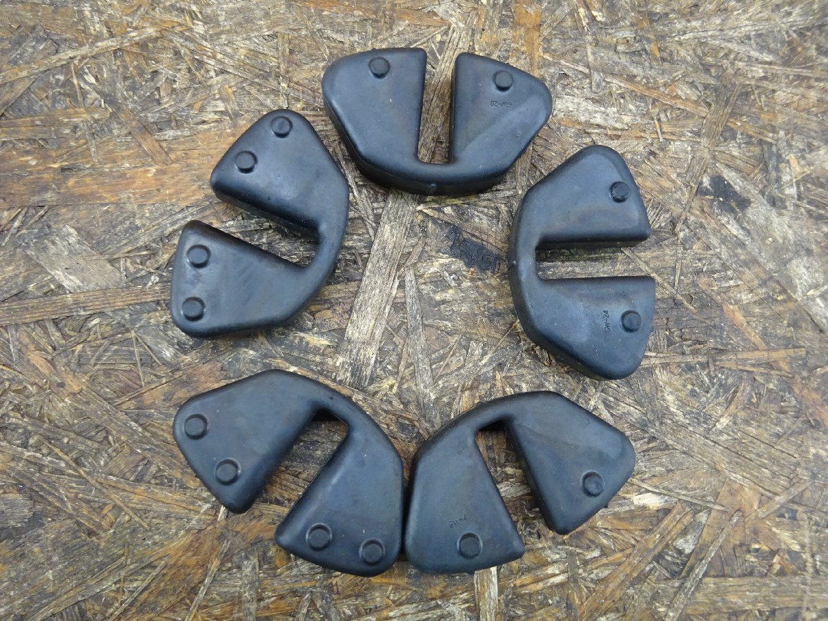 Yahoo!オークション - [S27] GSX250R LC6DN11AZ01113 純正 リアホイー...