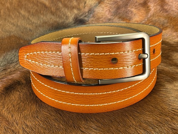 Yahoo!オークション - セレクト出品 DT-446A 本革 キャメル センタース...