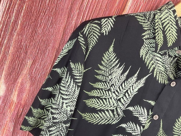 Yahoo!オークション - セレクト出品 LS-2333.L【Cool leaf/ブラック系...