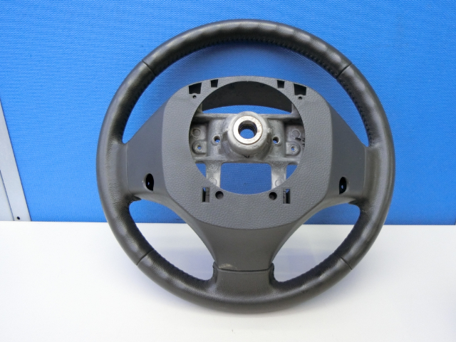 Yahoo!オークション - [FF115] デリカD2 MB15S ステアリングホイール ...