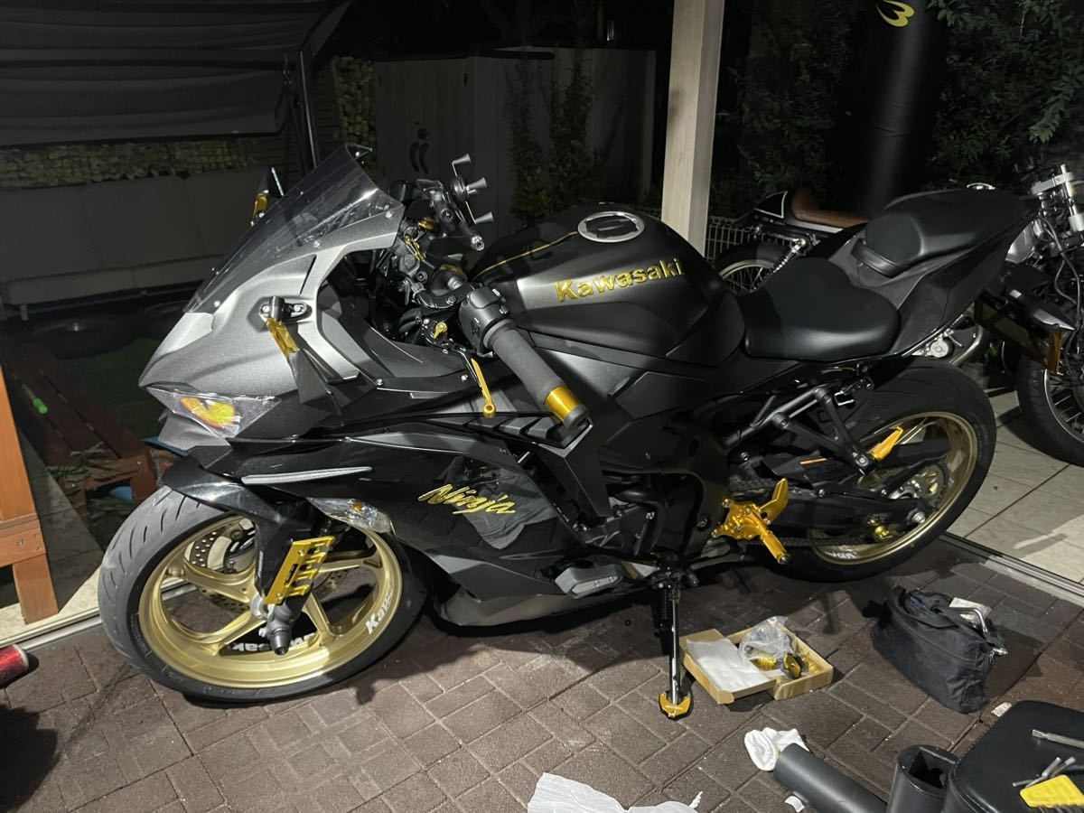 Yahoo!オークション - ZX-25Rカワサキ