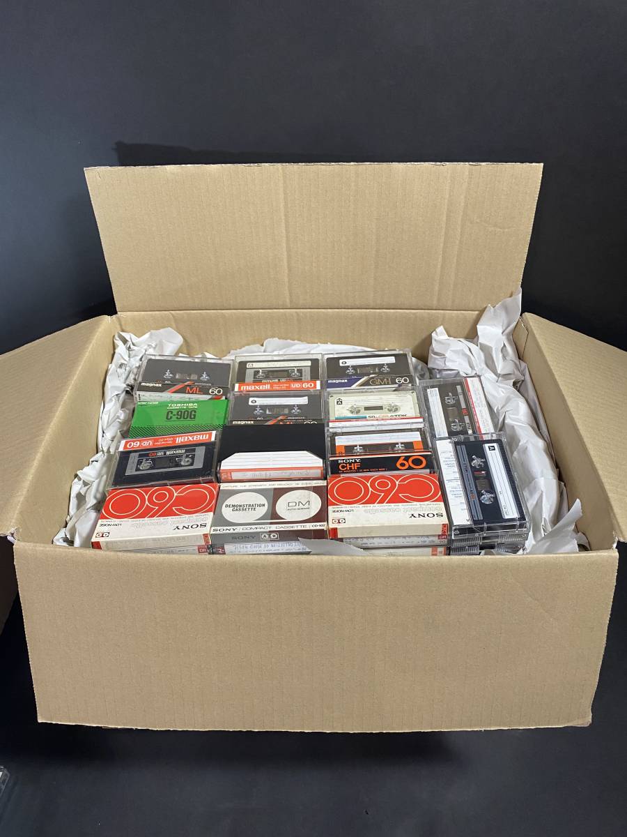 Yahoo!オークション - CT2 カセットテープ大量まとめ 約17.6kg 140サイ...