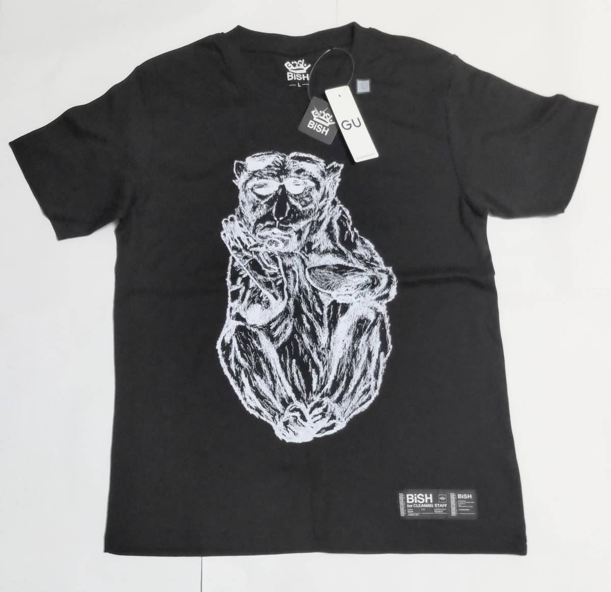 Yahoo!オークション - BiSH GU コラボ リンリン グラフィックTシャツ ...